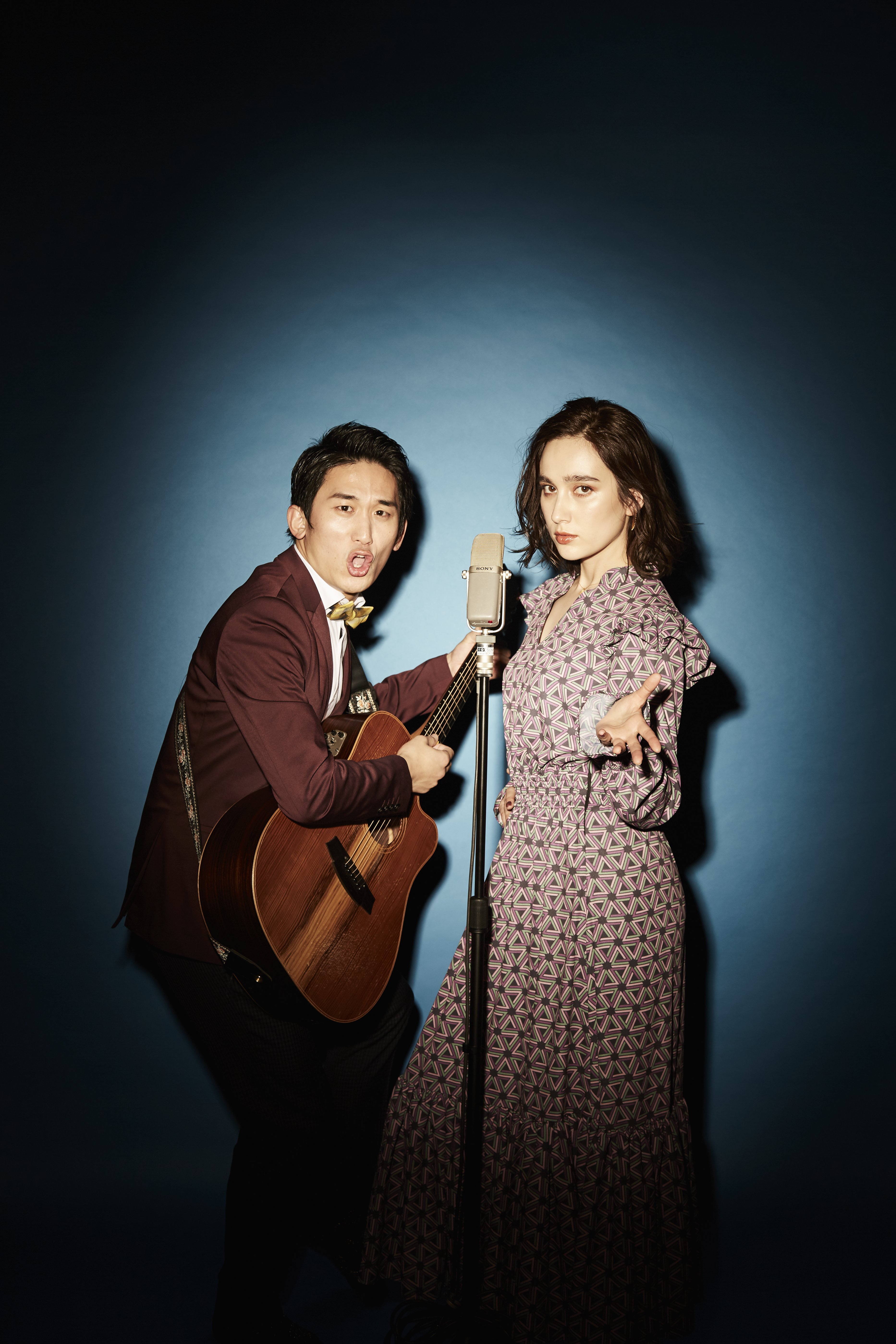 HONEBONE 笑いあり！涙あり！圧倒的な「ライブ」で魅せる個性派アコースティックデュオ | muevo voice