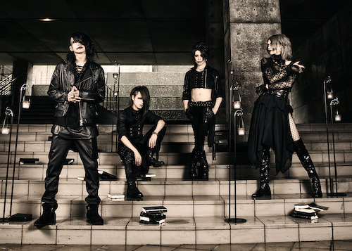 DEXCORE 身体を震わす重低音を攻撃的に、そして美しく鳴らす4人組 | muevo voice