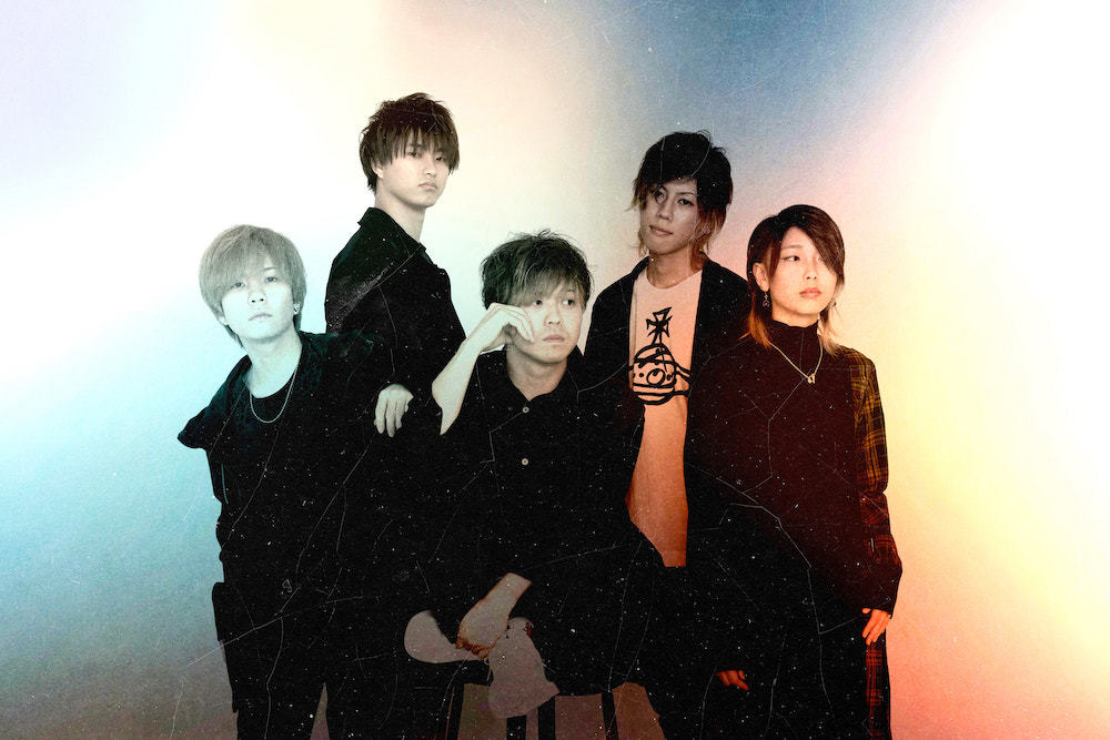 Bug Holic 鮮やかで鋭利でキャッチーな、モダンなバンドミュージックを描く | muevo voice