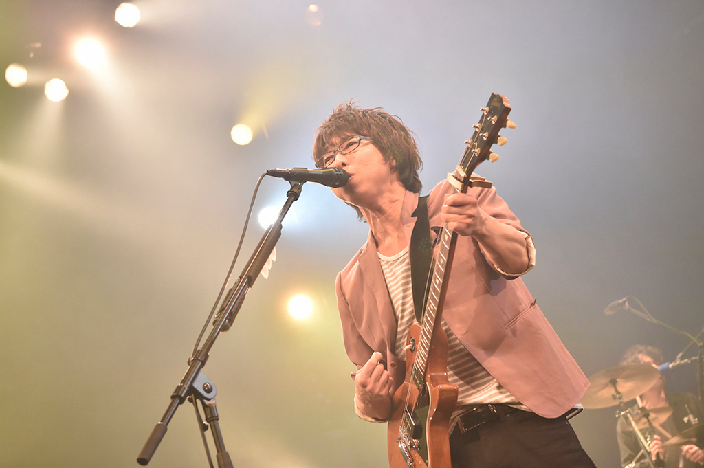 wacci――愛されるべきバンド、渾身のツアーファイナル | muevo voice